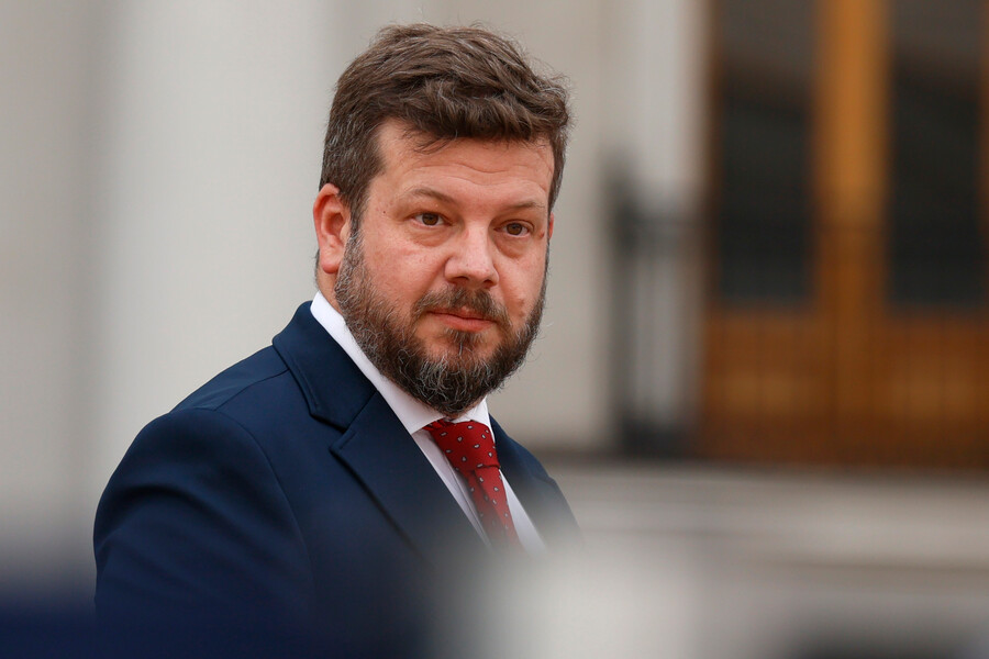 Kaiser se lanza contra Matthei y Chile Vamos - Radio Interactiva